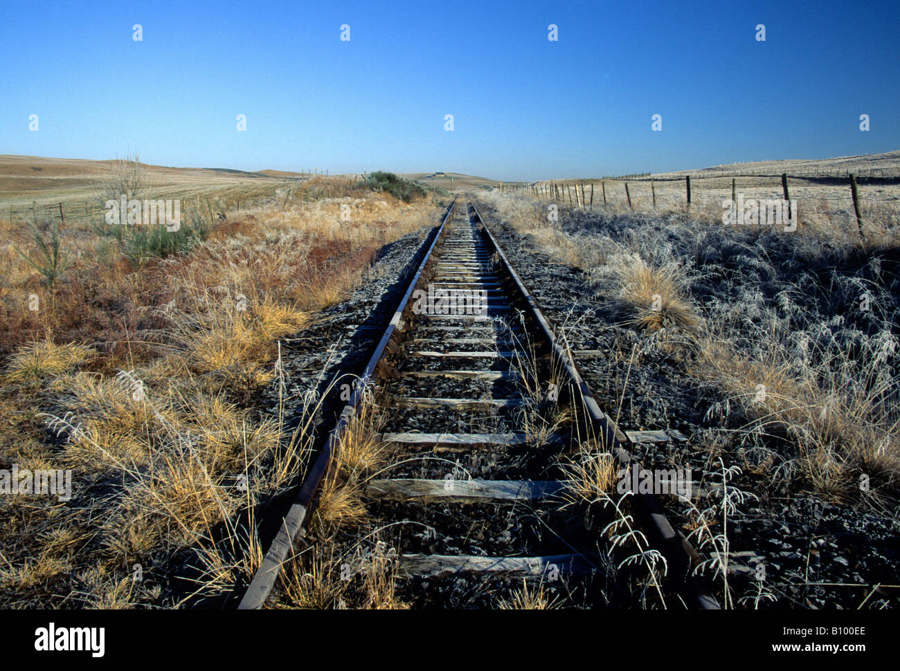 Unused railway land hi-res stock photography and images - Alamy