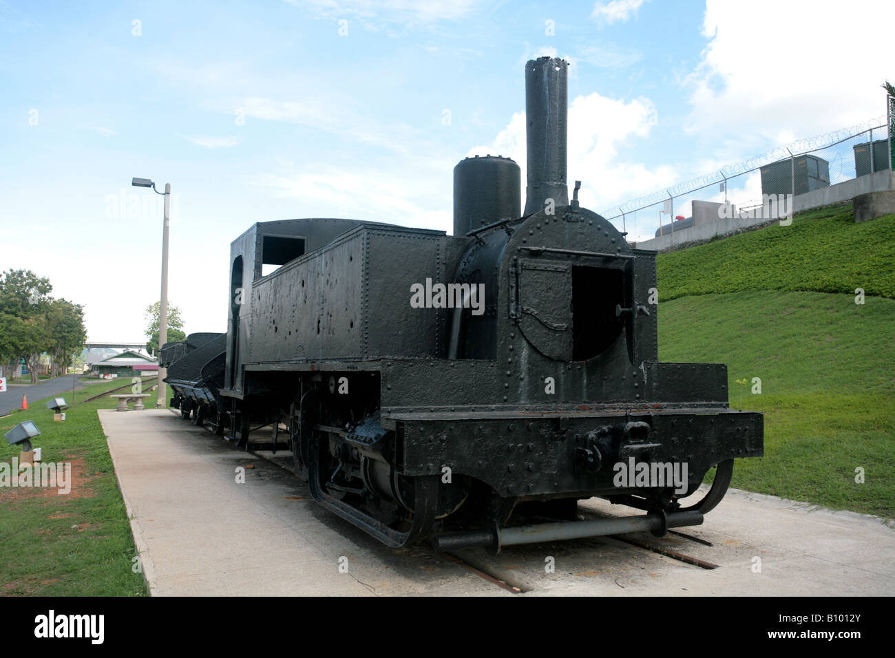 Steam locomotive construction hi-res stock photography and images - Alamy