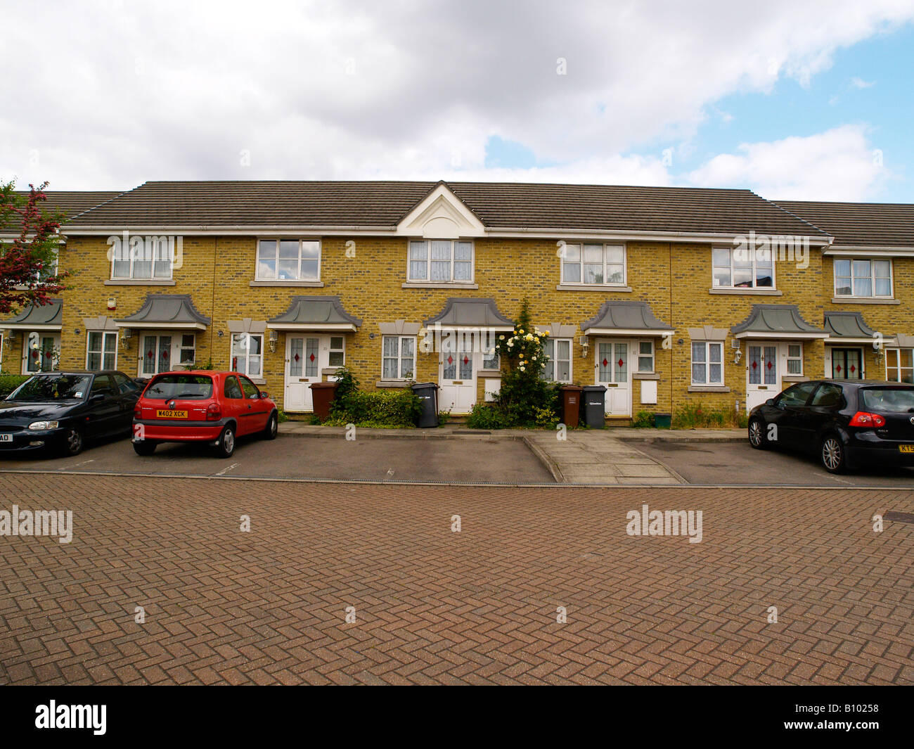 Modern terraced houses Lewisham London SE4 Stock Photo - Alamy