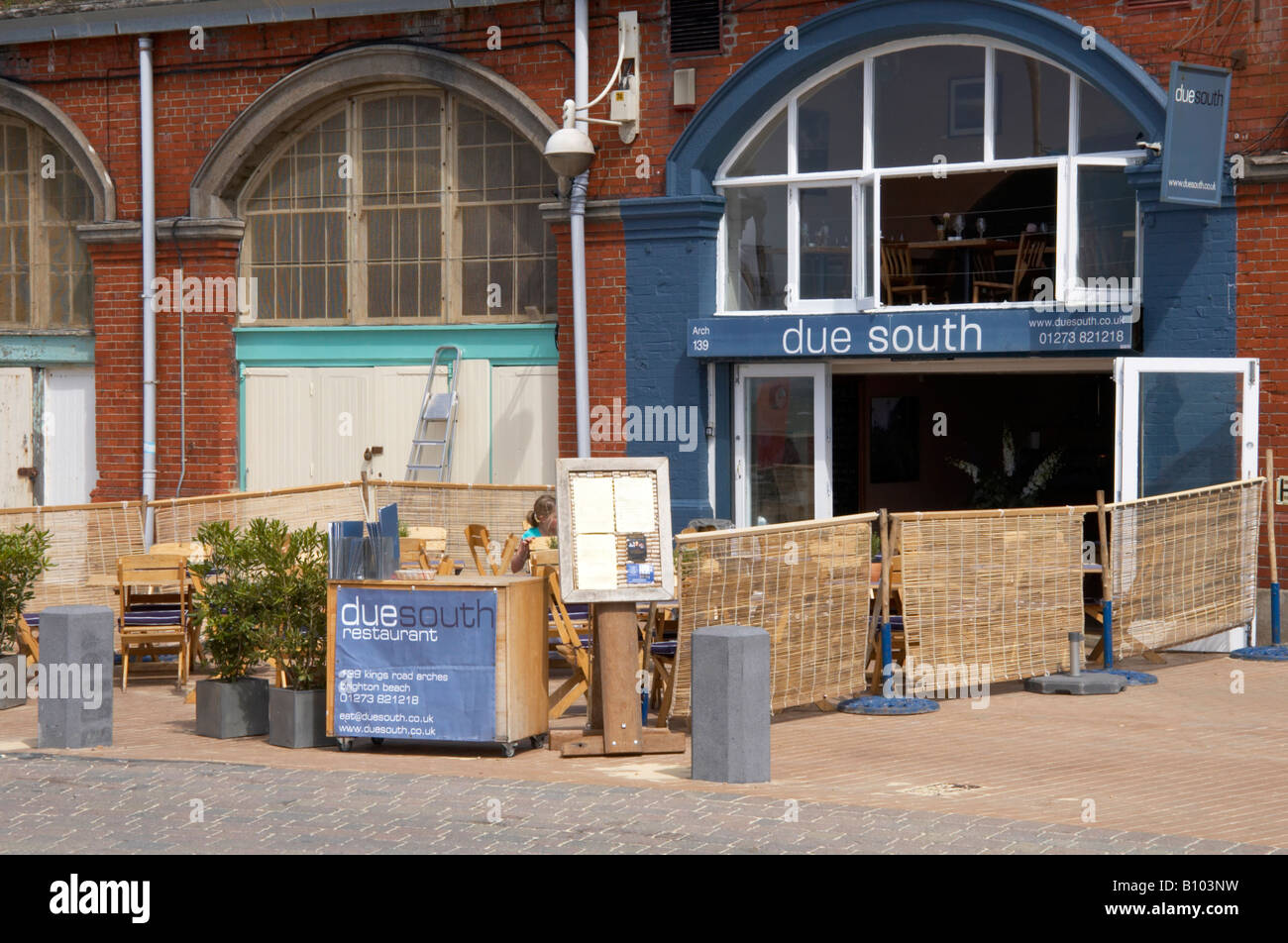 Due south restaurant hi-res stock photography and images - Alamy