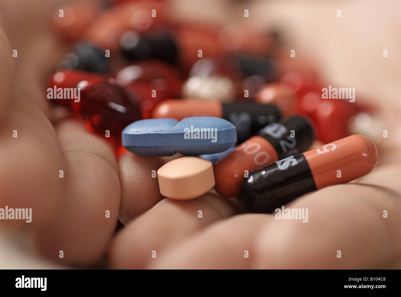 Medication pills two persons hi-res stock photography and images - Alamy