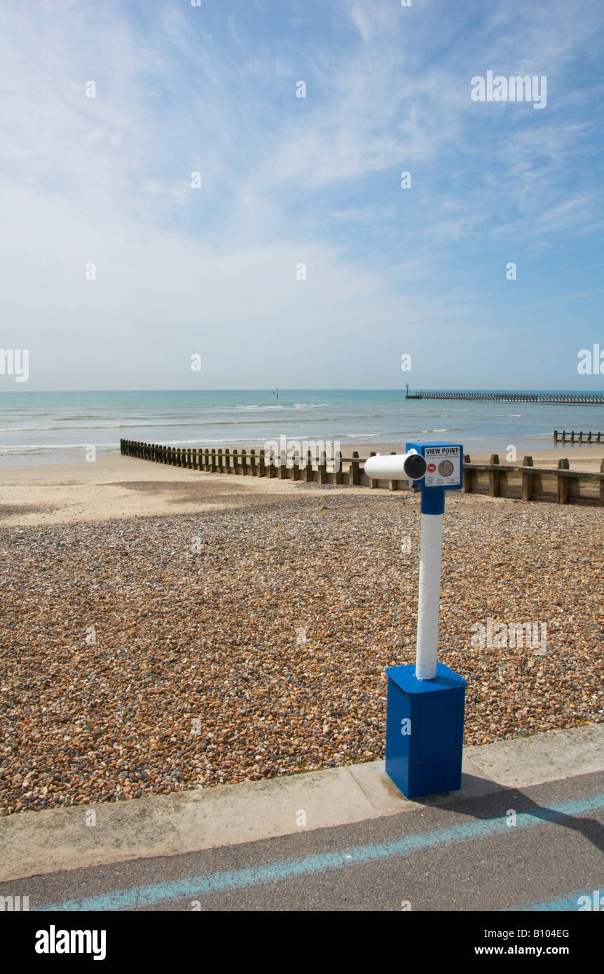 Littlehampton seaside resort hi-res stock photography and images - Alamy