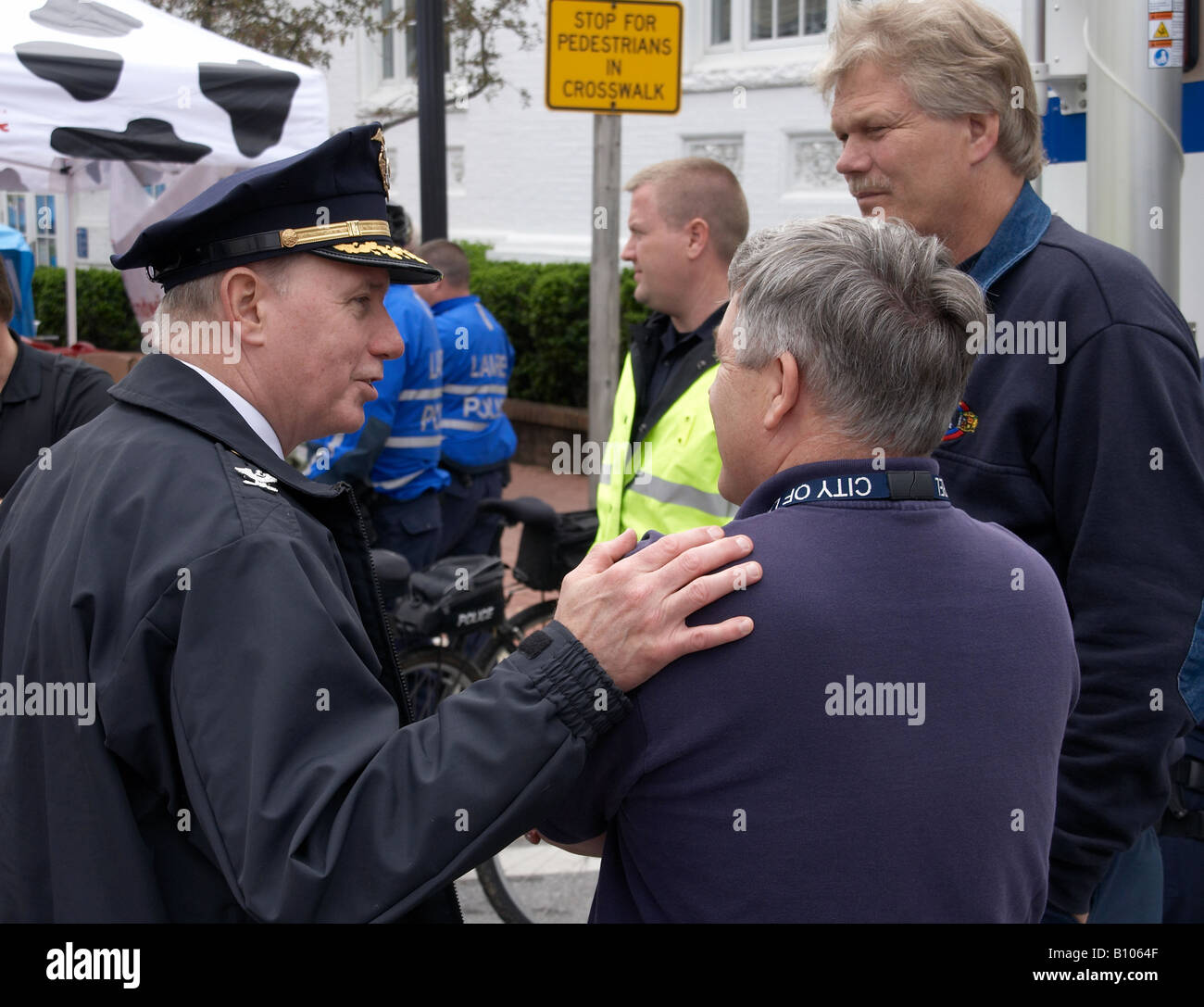 Sympathizes hi-res stock photography and images - Alamy