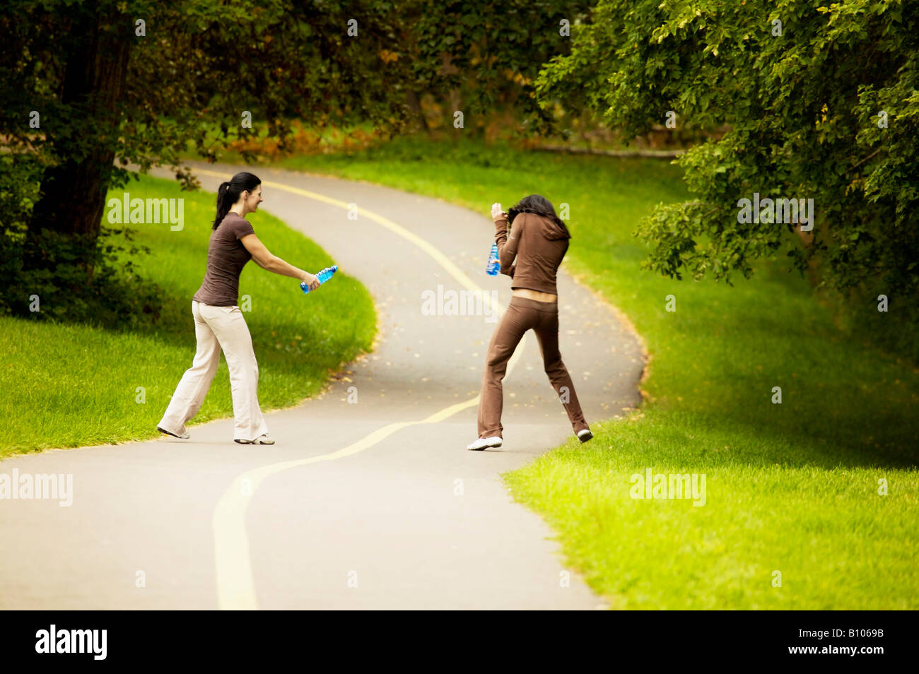 Women Water Fight Stock Photos & Women Water Fight Stock Images - Alamy