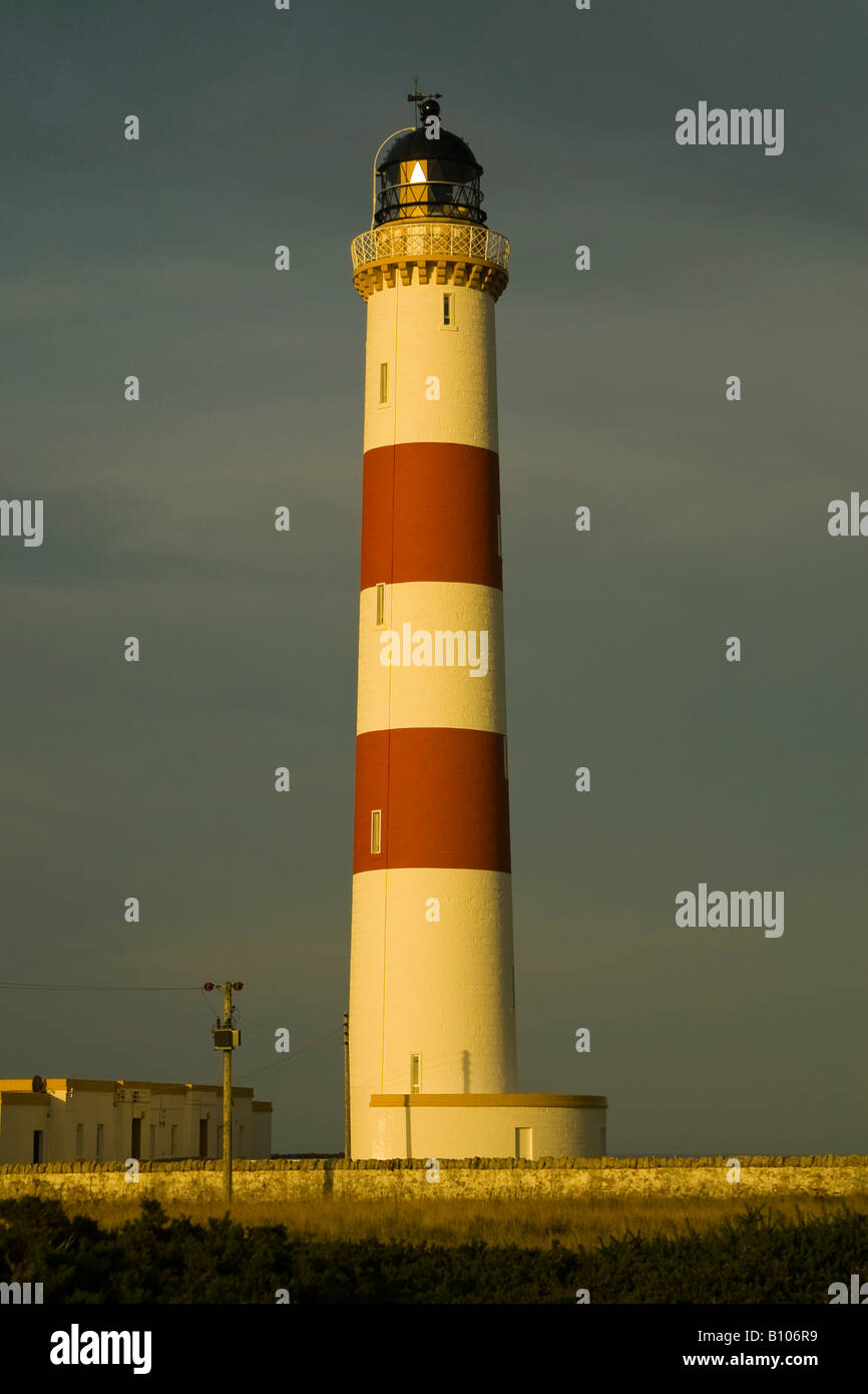 Tarbat Ness lighthouse near Portmahomack, north-eastern Scotland Stock ...