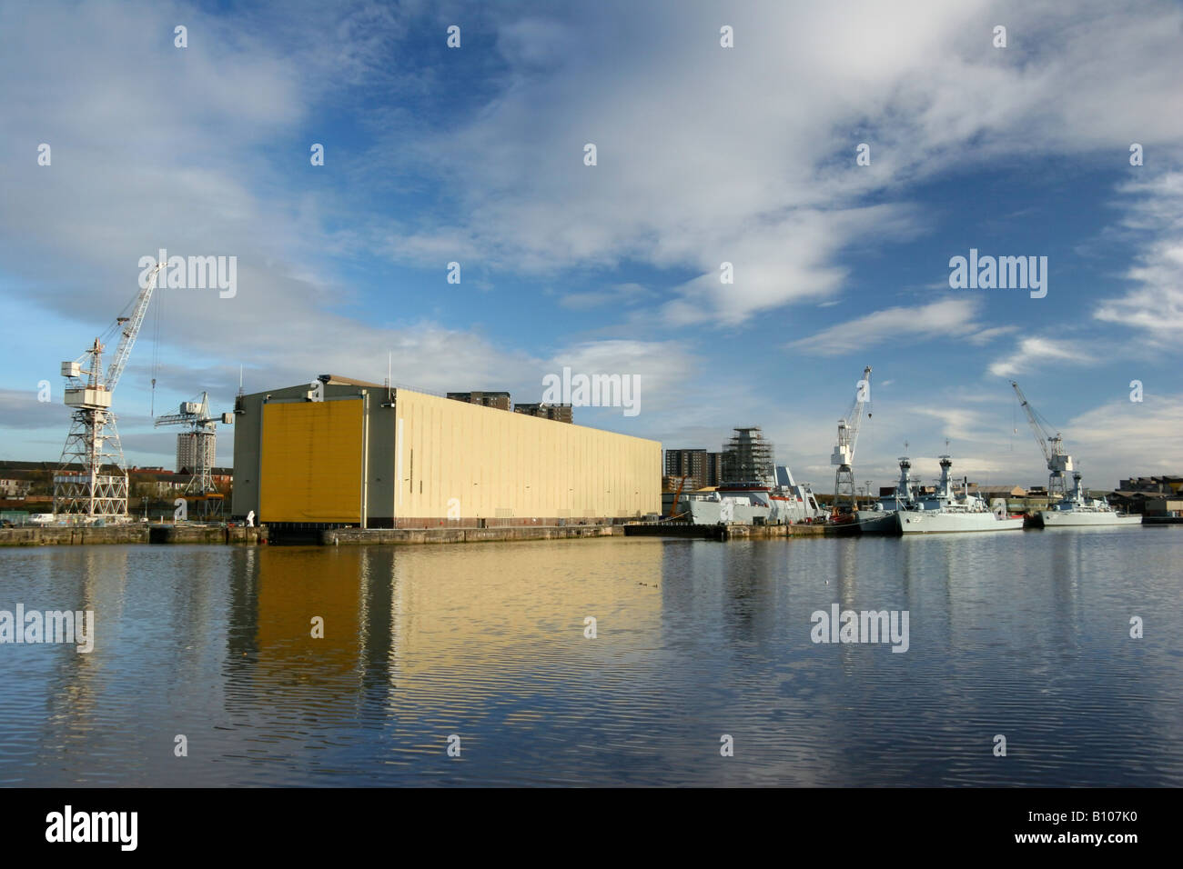 BAE Systems shipyard at Scotstoun Stock Photo - Alamy