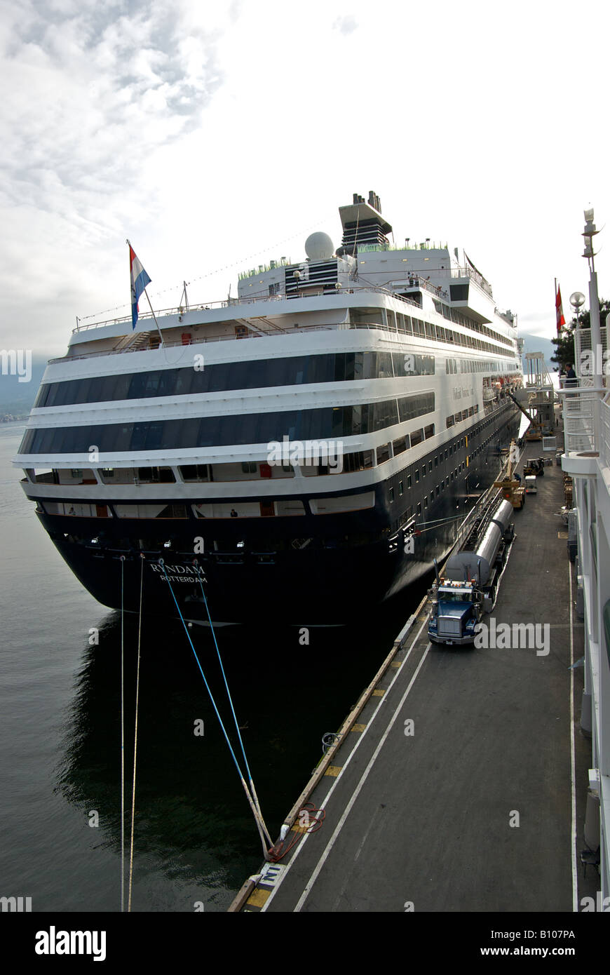 Cruise ship refuelling at berth at the Canada Place Cruise ship ...