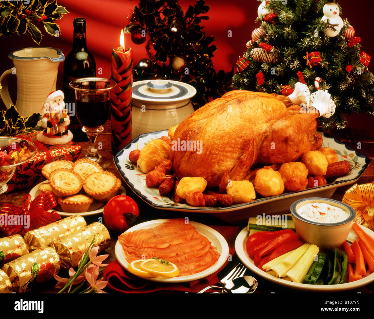 Christmascracker hi-res stock photography and images - Alamy