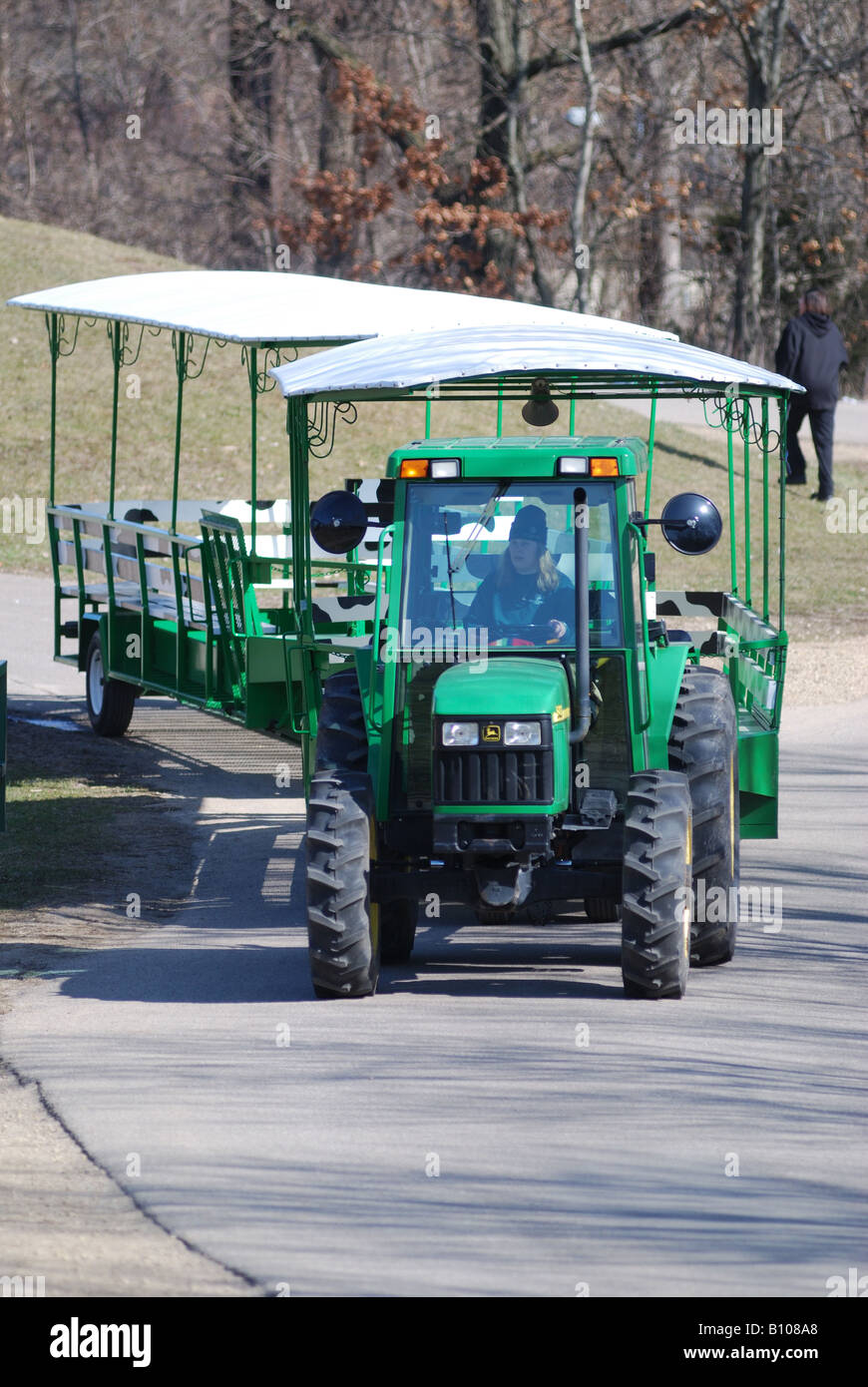 Tractor festival farm parade hi-res stock photography and images - Alamy