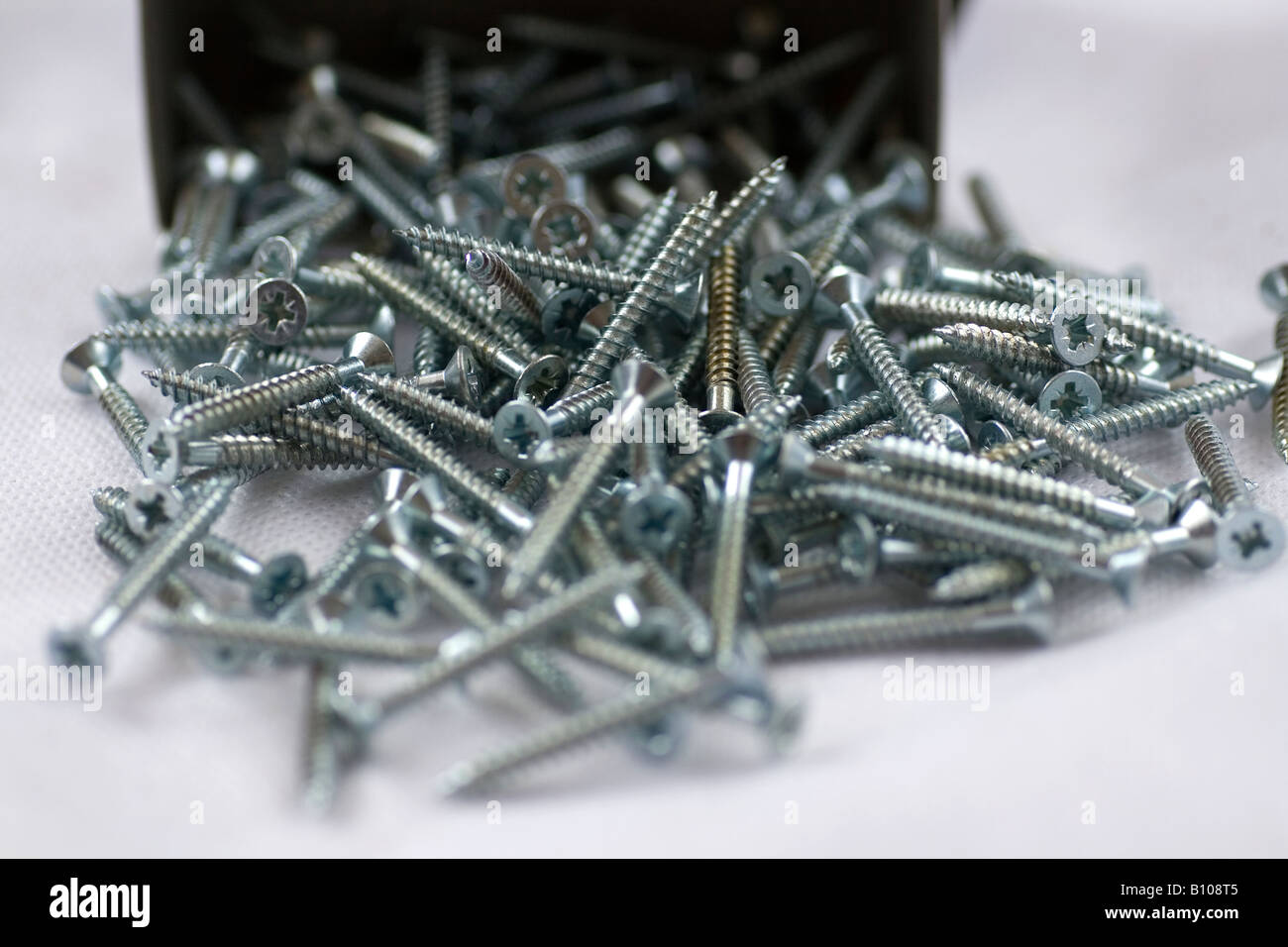 A pile of screws Stock Photo - Alamy
