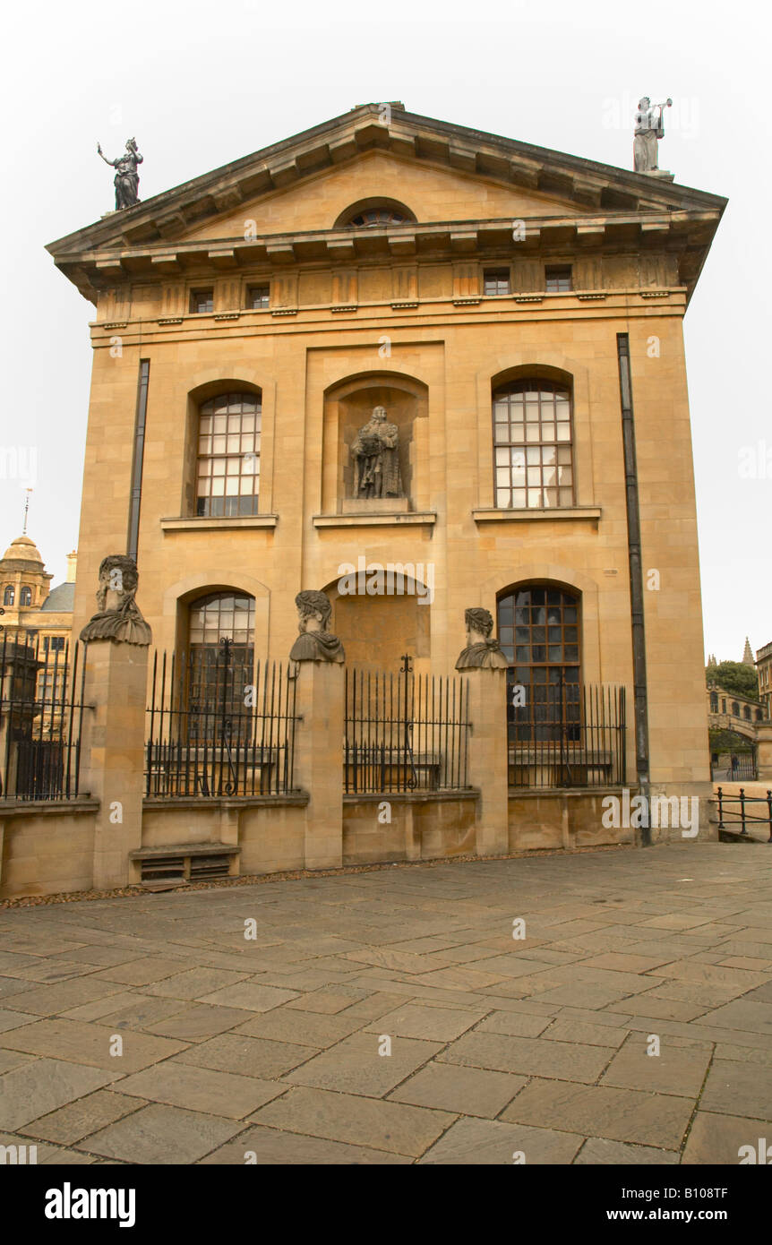 Clarendon press hi-res stock photography and images - Alamy