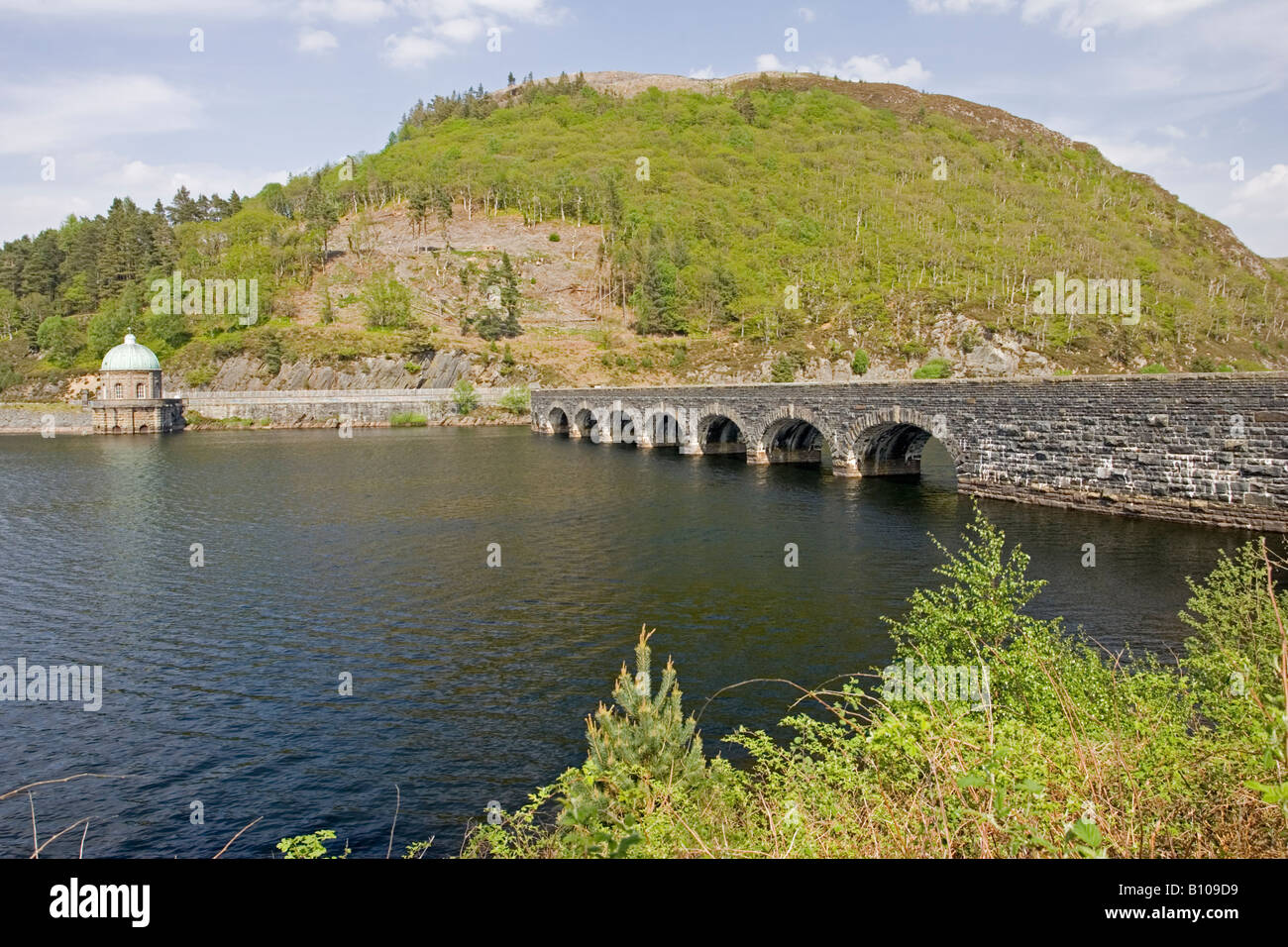 Foel tower and viaduct Garreg ddu Welsh water reservoir Elan Valley ...