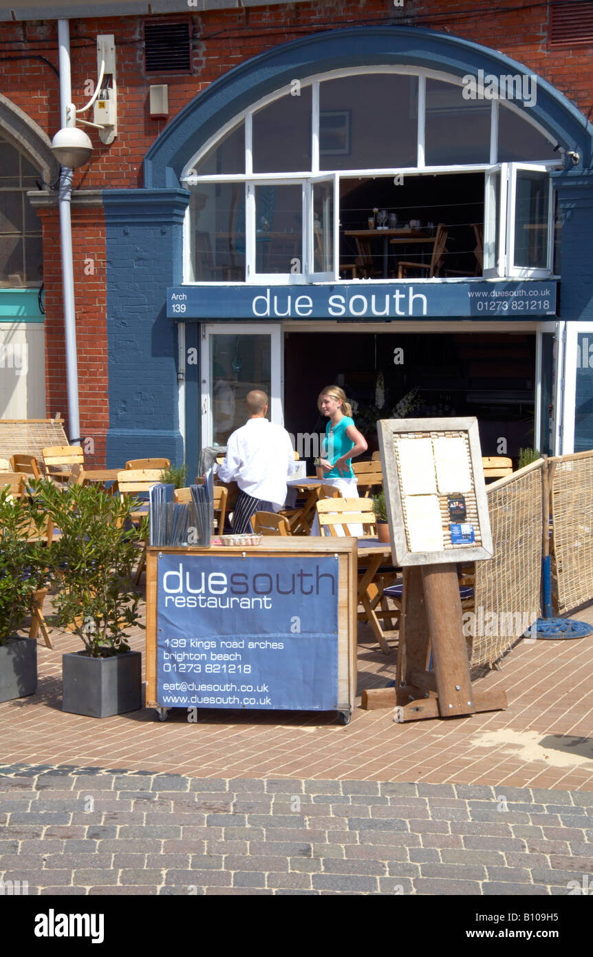 Due south restaurant hi-res stock photography and images - Alamy