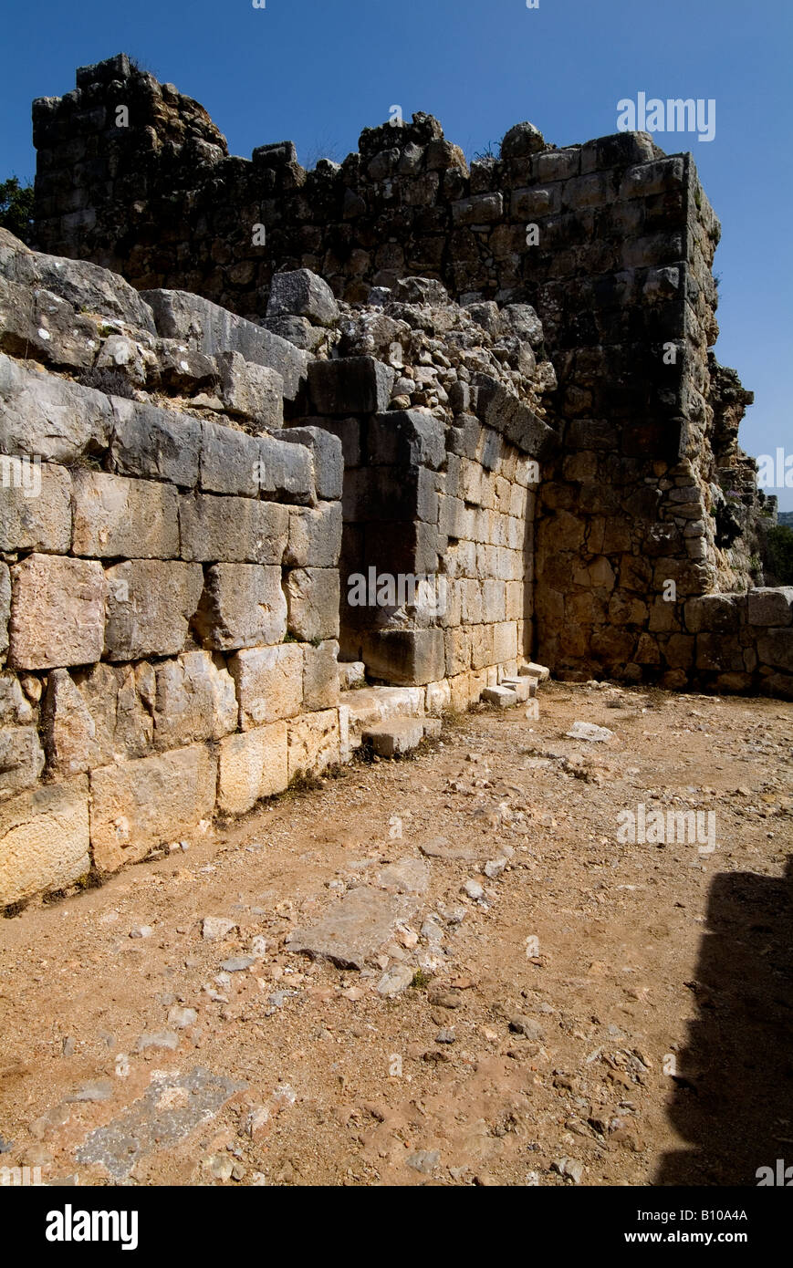 nimrod's fortress,qalaat namrud,castle of the large cliff,mivtzar ...
