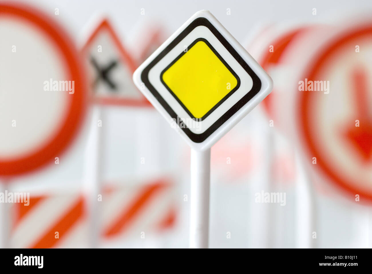 Rhombus shield hi-res stock photography and images - Alamy