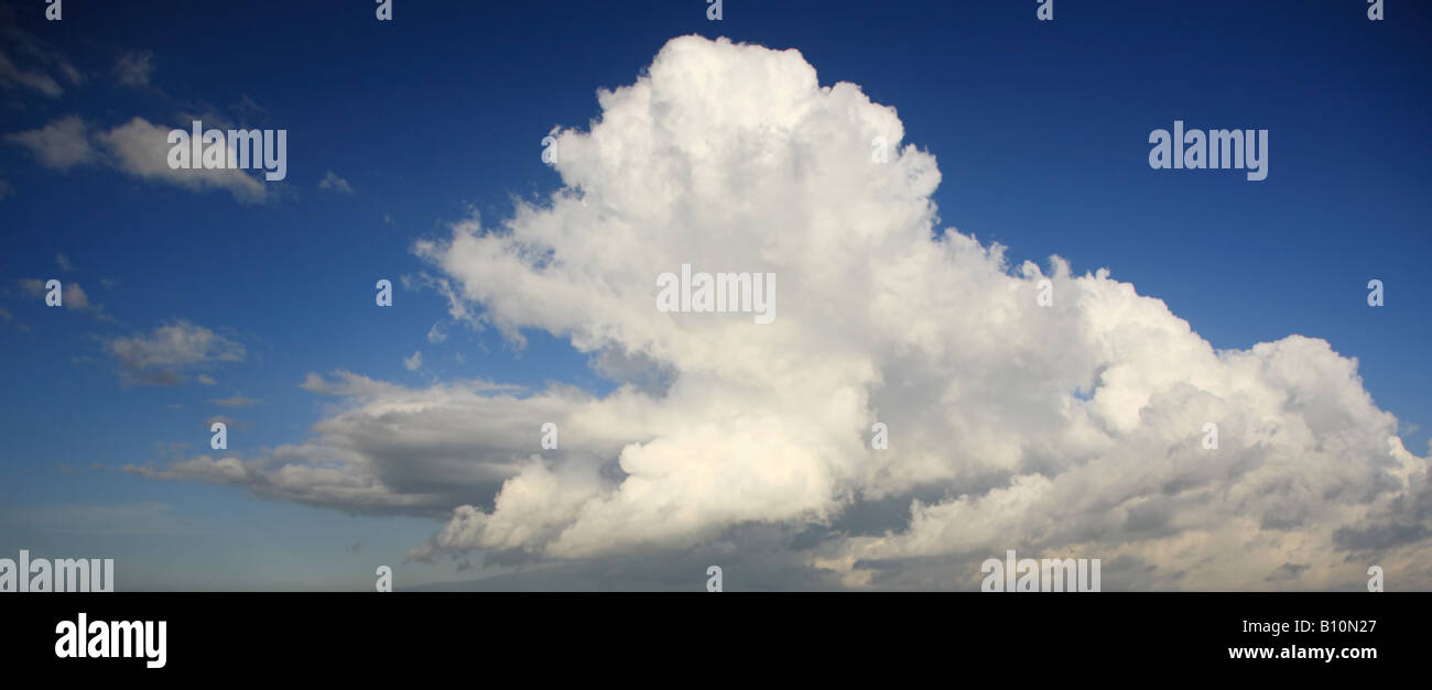 Amazing cloud formations against a bright blue sky Stock Photo - Alamy