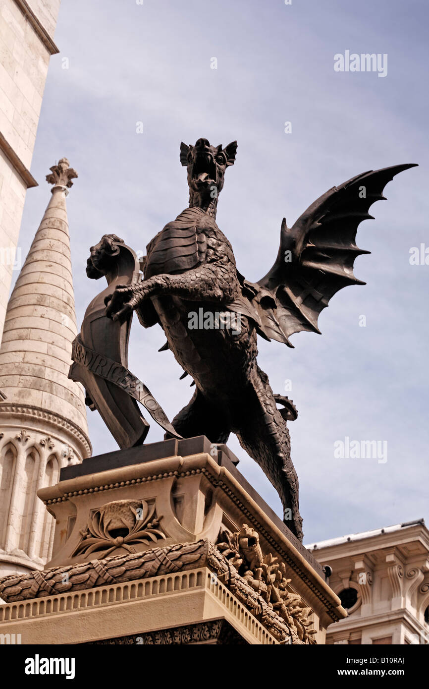 The griffin outside the Royal Courts of Justice London Stock Photo - Alamy
