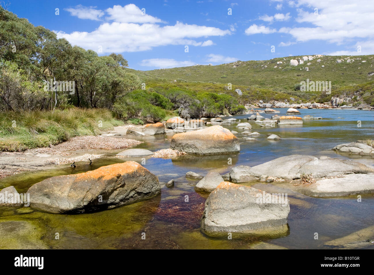 Granite rocks in the Waychinicup River inlet in Waychinicup National ...