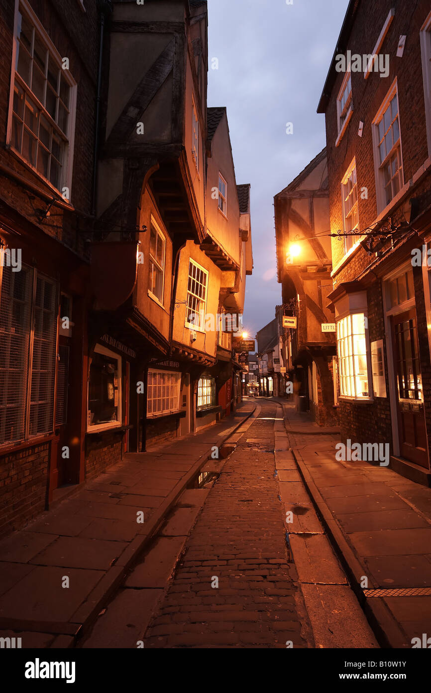 The medieval narrow street of the Shambles and Little Shambles York ...