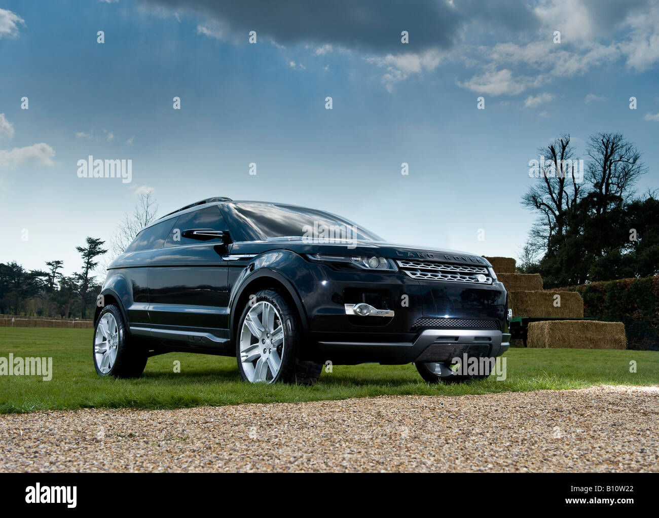 Land rover freelander LRX concept car 4wd awd Stock Photo - Alamy