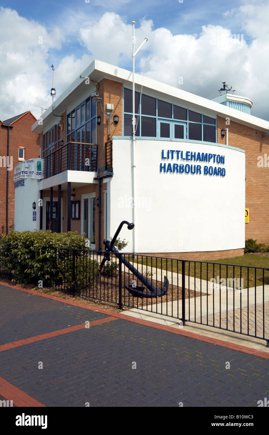 Littlehampton harbour board building hi-res stock photography and ...