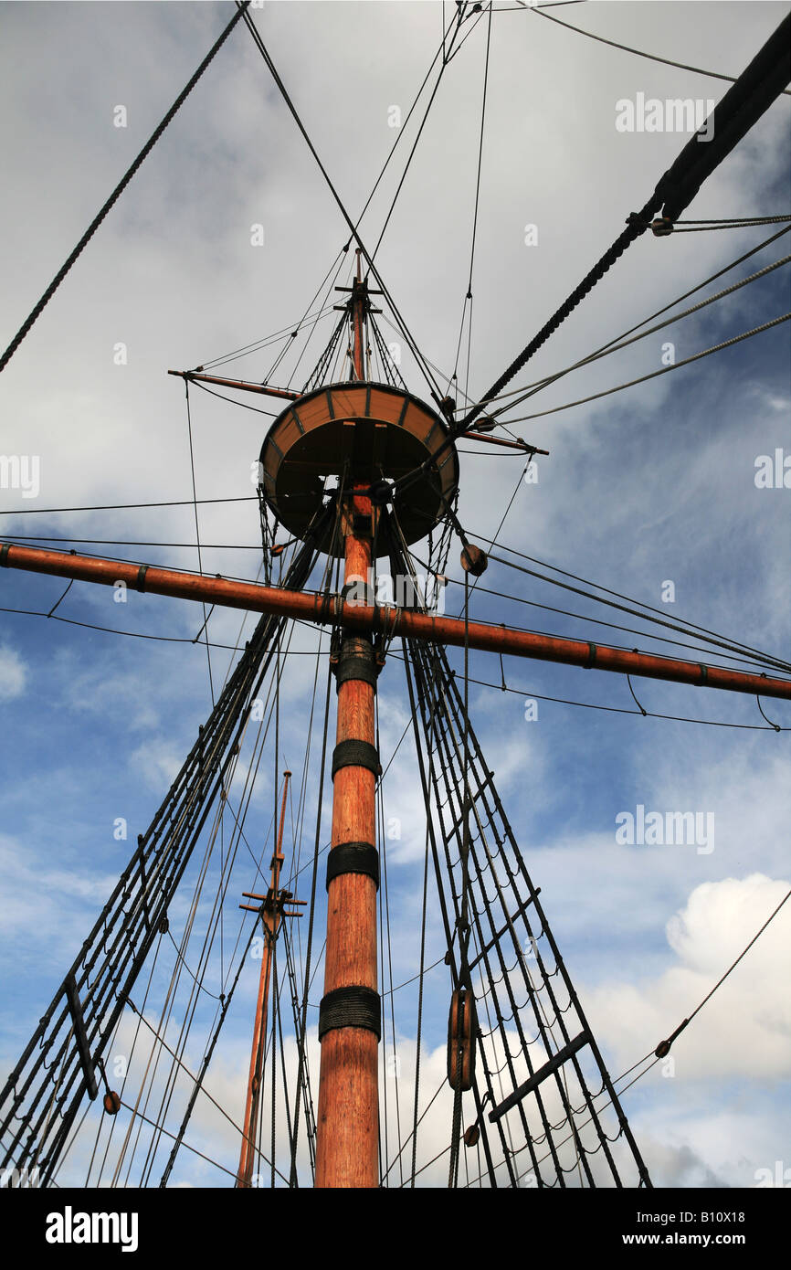 Mayflower II, Full Scale Replica Ship, Plymouth, Massachusetts, New ...