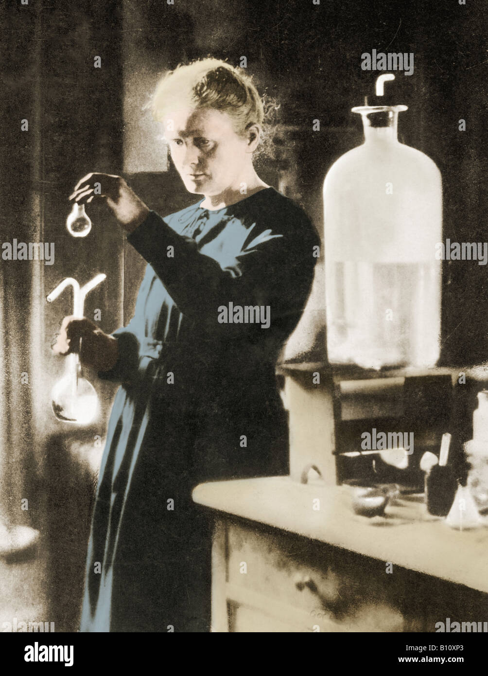 Marie Curie 1867 - 1934 Polish French physicist in her laboratory. With ... Marie Curie 1867 - 1934 Polish French physicist in her laboratory. With ...