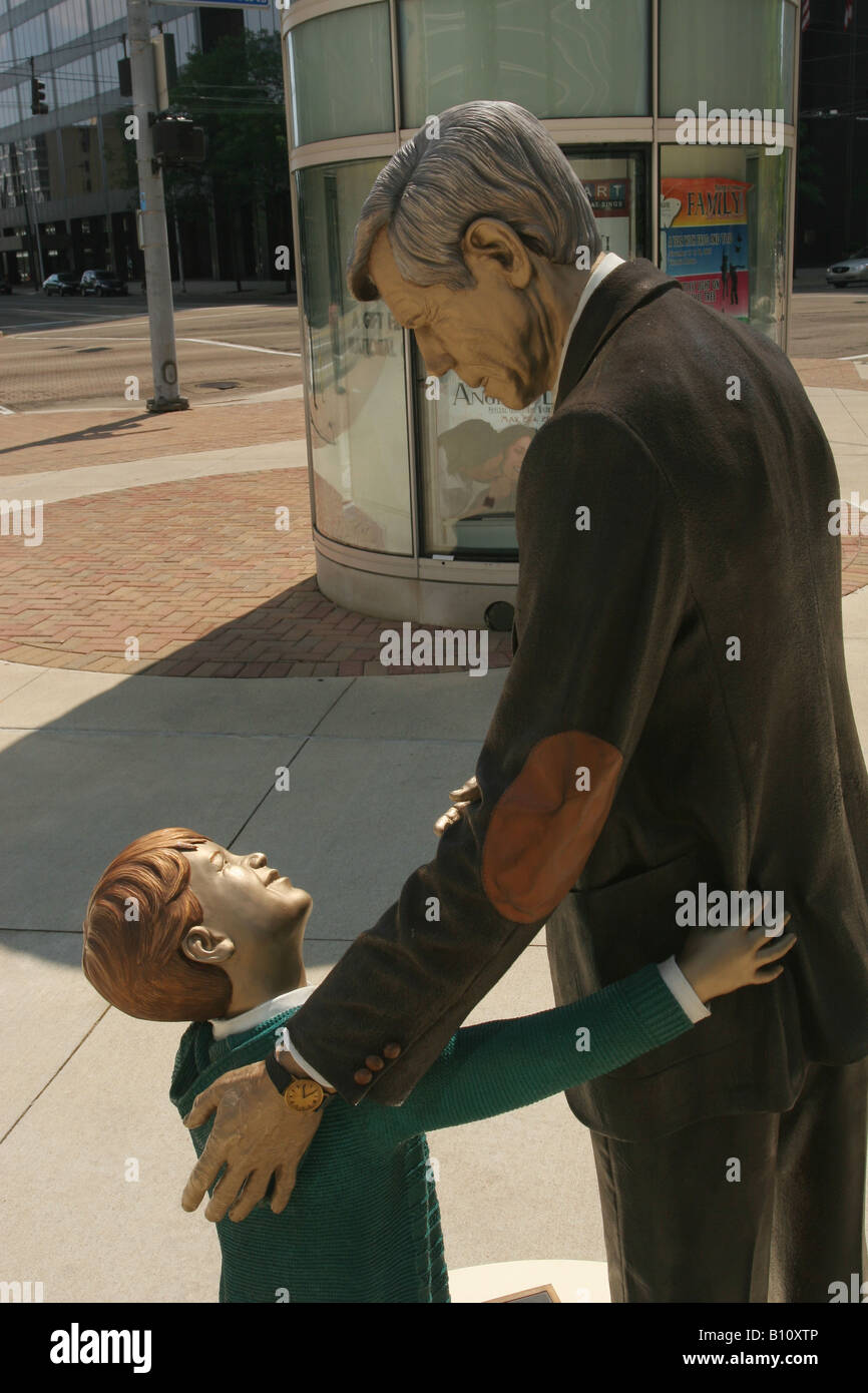 Sculpture named Sunday Walk by J Seward Johnson Jr on display in Dayton ... Sculpture named Sunday Walk by J Seward Johnson Jr on display in Dayton ...
