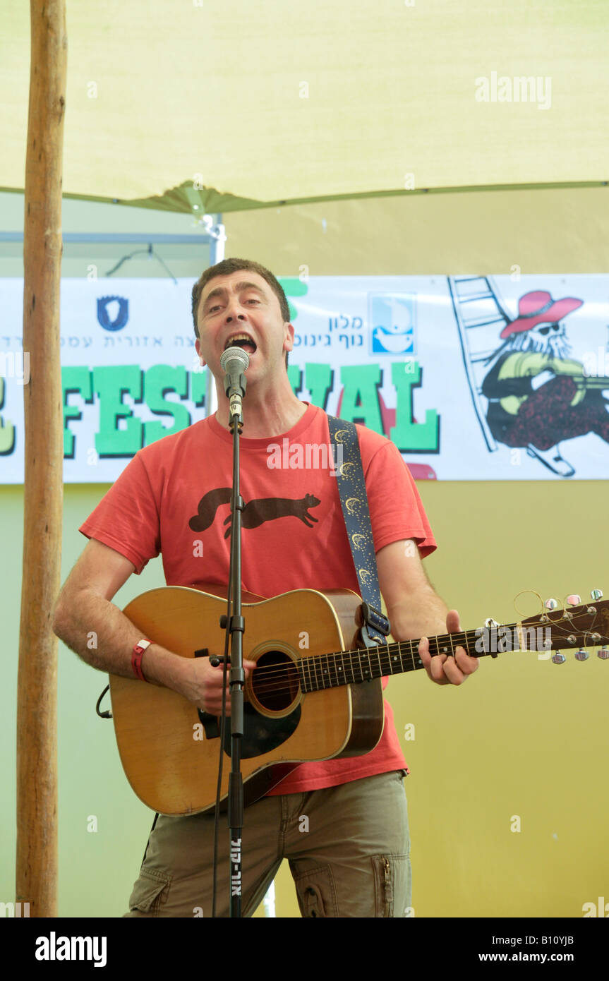 Pete morton hi-res stock photography and images - Alamy