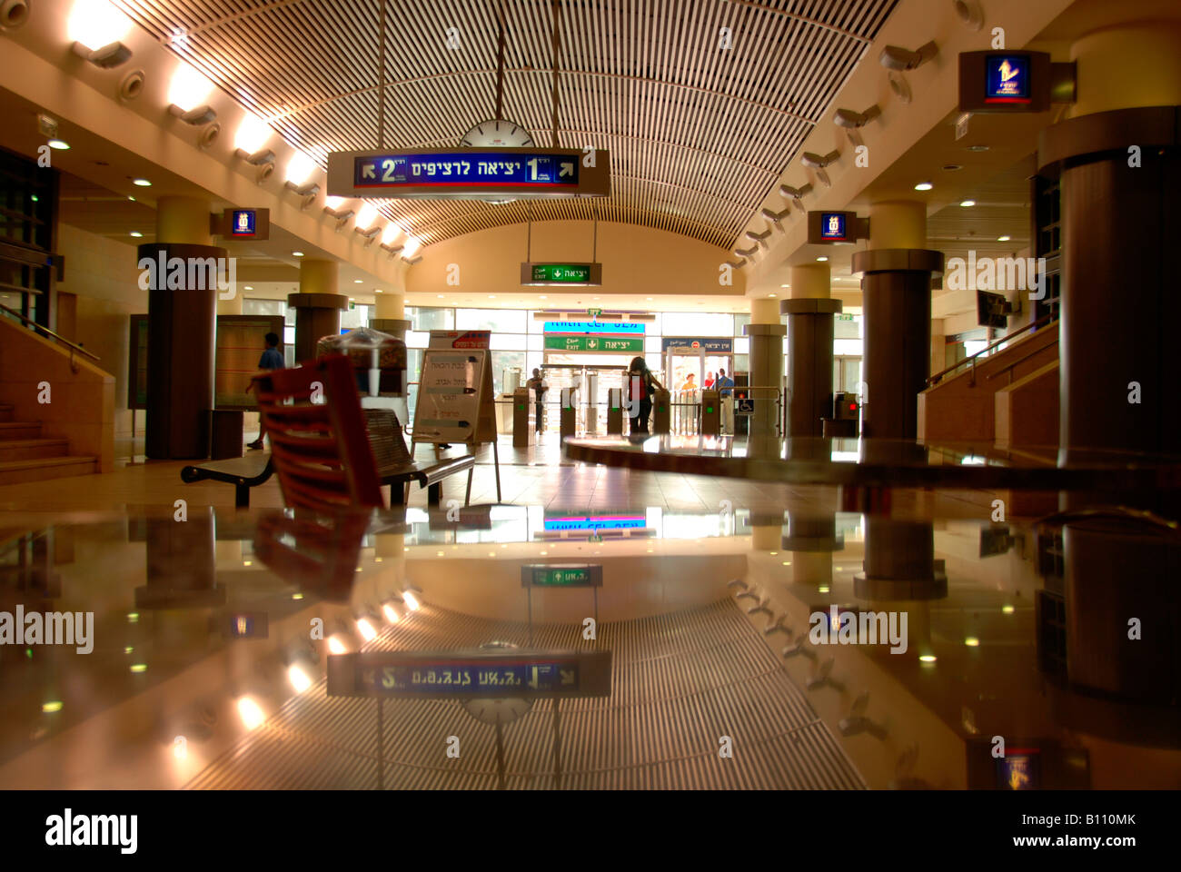 Israel Tel Aviv The interior of the Azrieli Train station Stock Photo ...