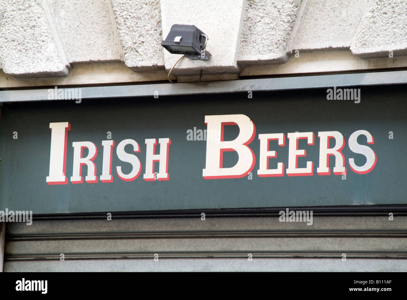 irish pub beer booze drink drinking drunk public house theme alcohol ...