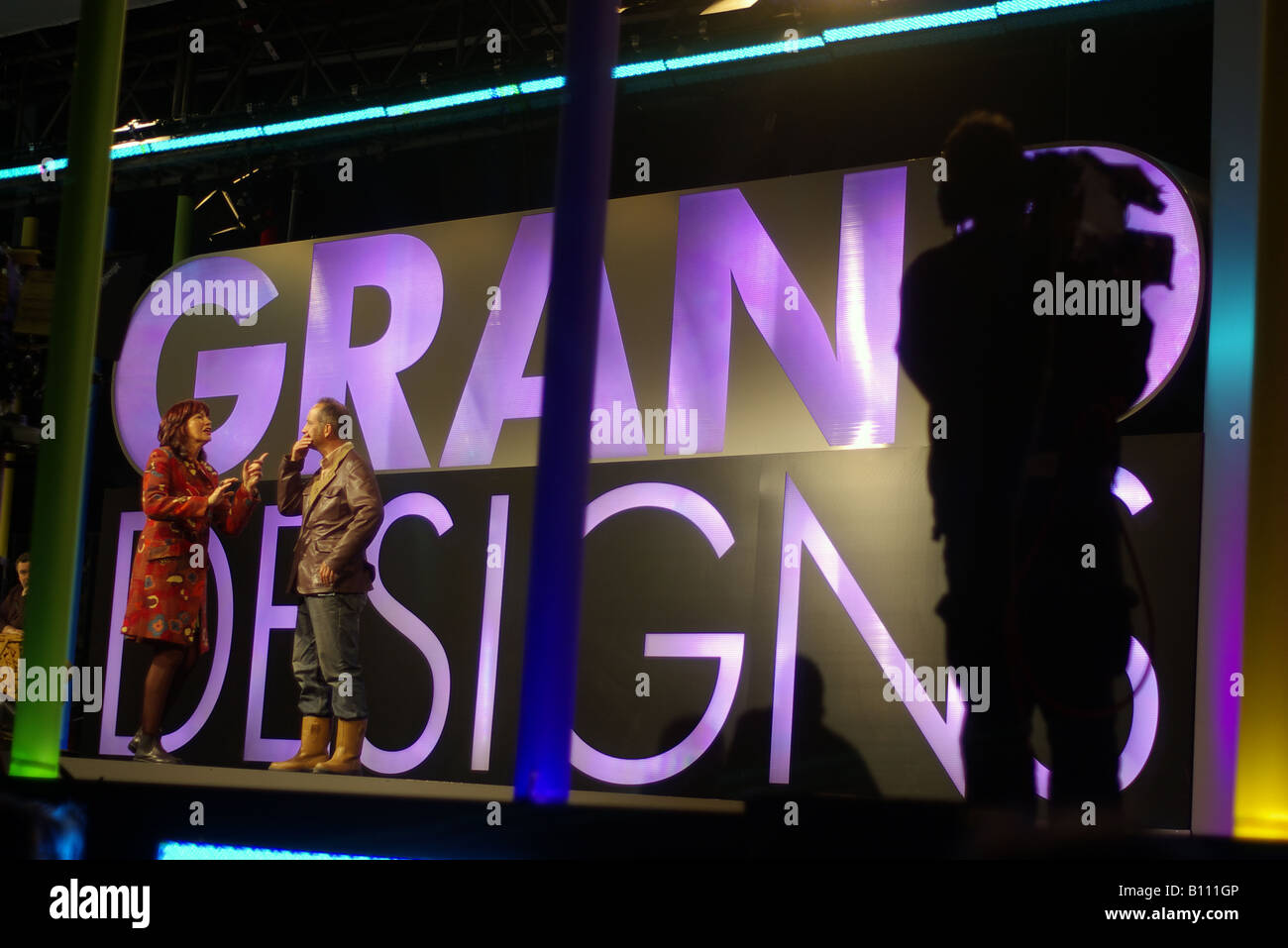 Grand designs television hi-res stock photography and images - Alamy