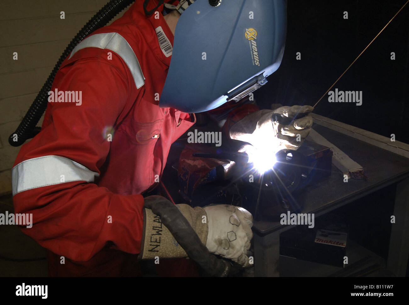 A welder at work Stock Photo - Alamy
