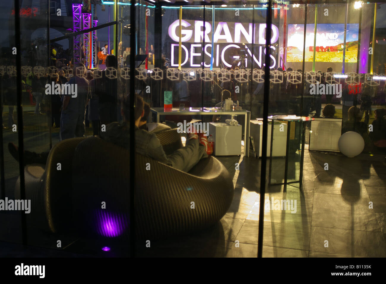 Grand designs house hi-res stock photography and images - Alamy