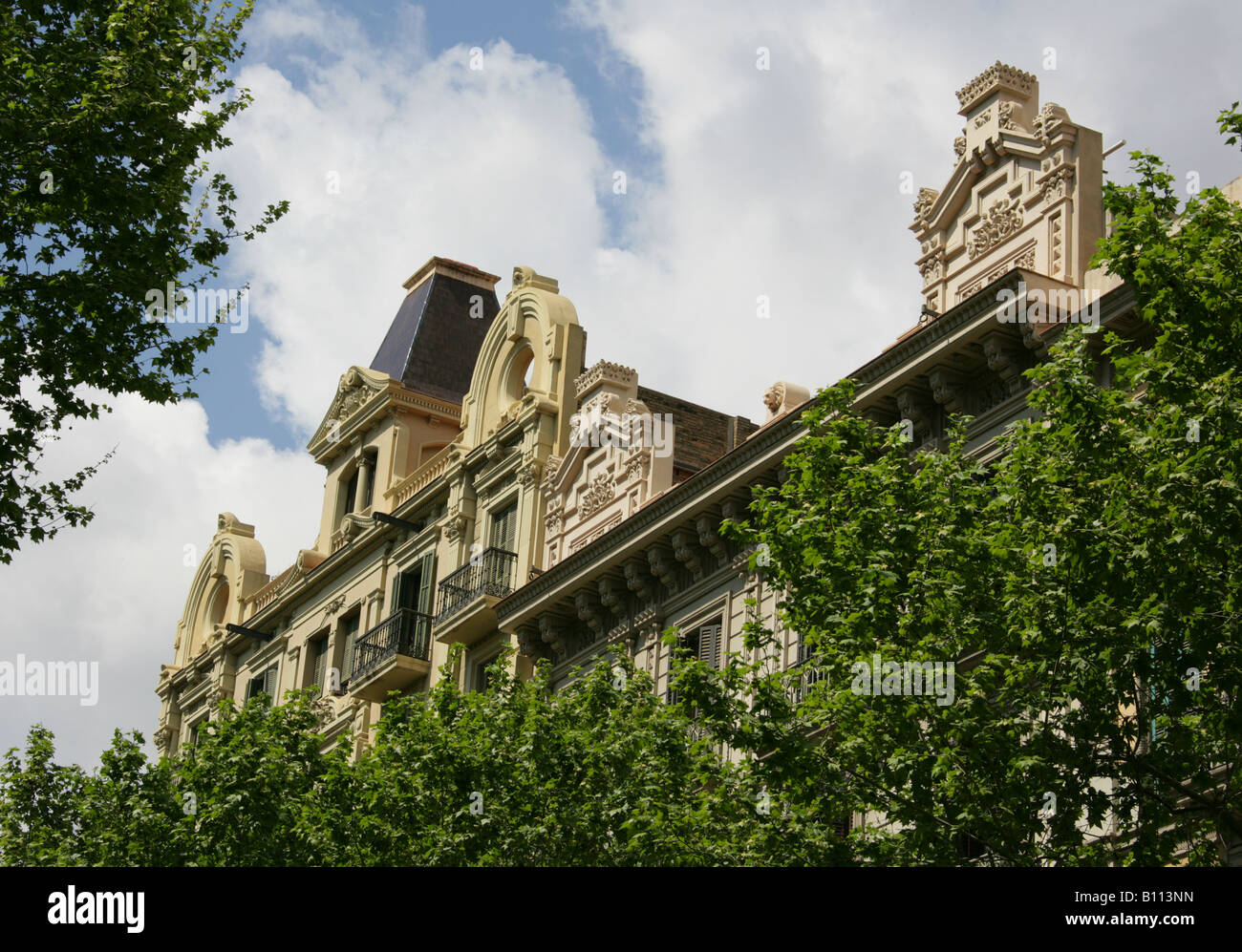 Flat roof design hi-res stock photography and images - Alamy
