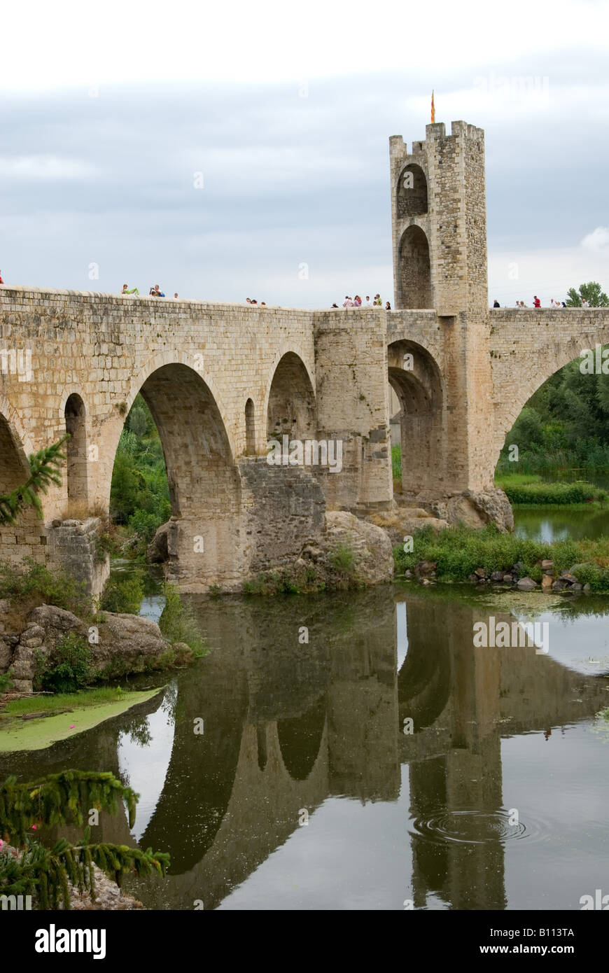 Besalu bridge with reflection Stock Photo - Alamy