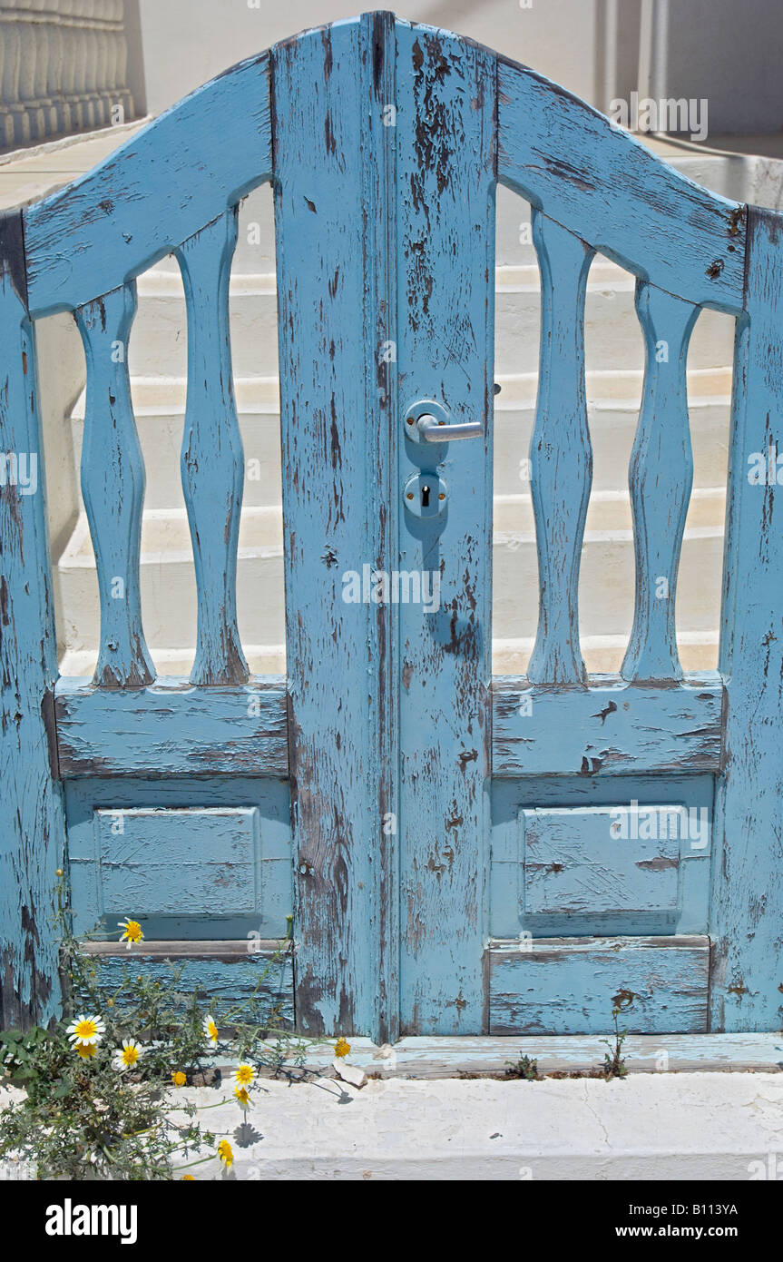 An old blue gate. Thira, Santorini, Greece Stock Photo - Alamy