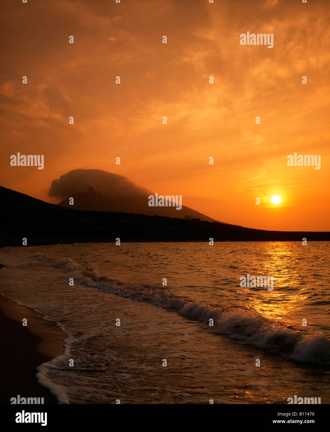 Dugort beach achill hi-res stock photography and images - Alamy