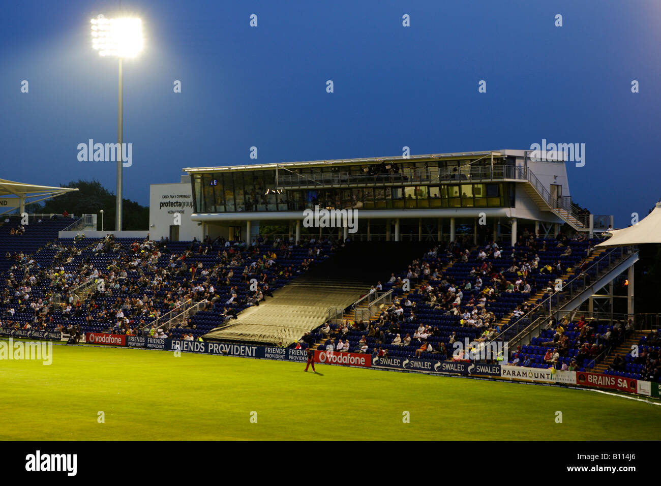 Sophia gardens cricket grounds cardiff hi-res stock photography and ...
