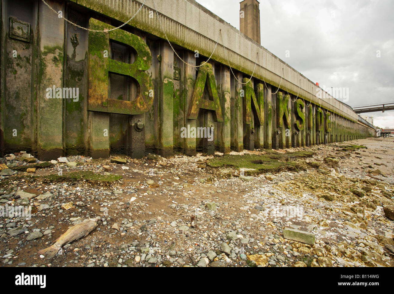 River bed pollution hi-res stock photography and images - Alamy