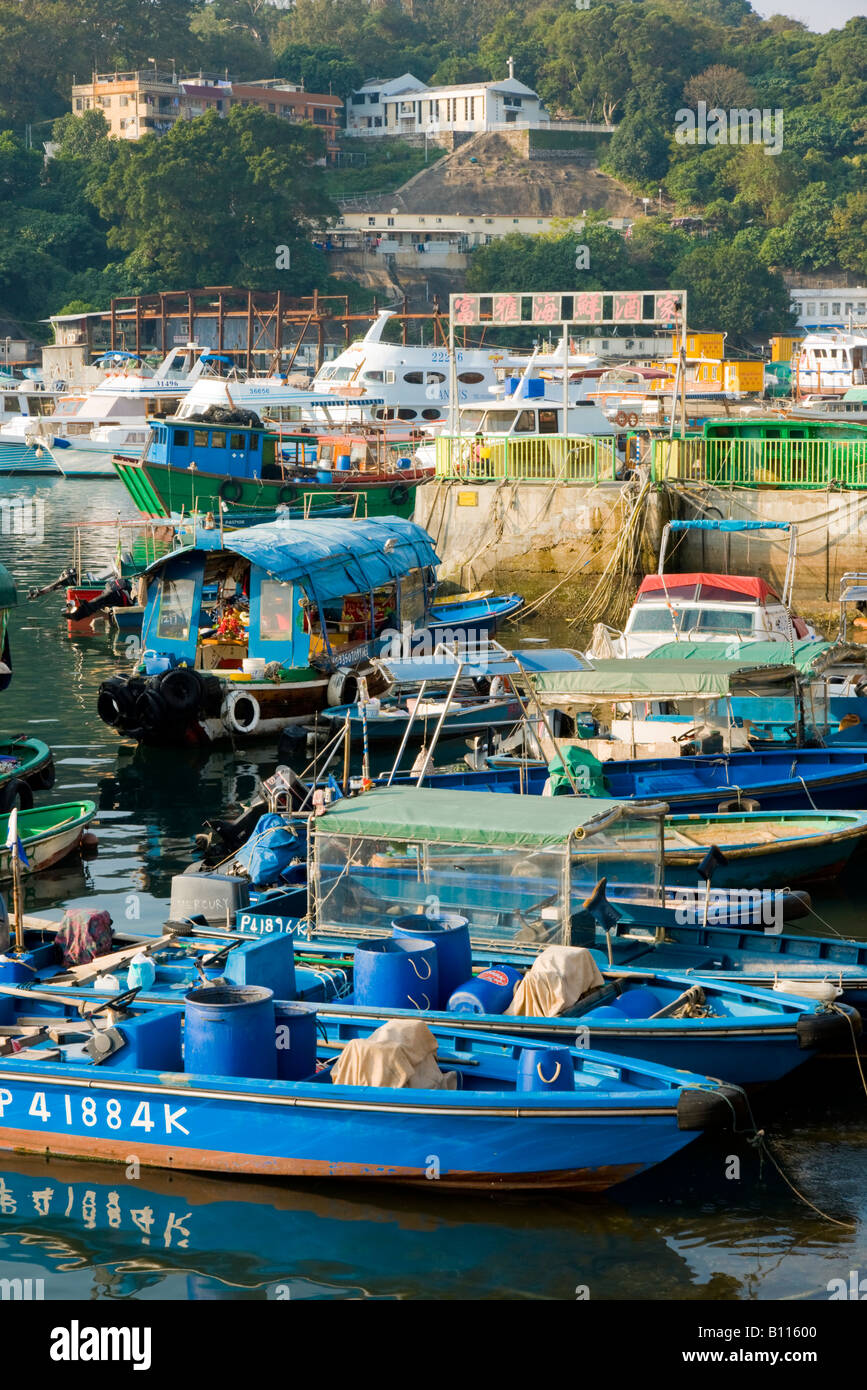 asia china hong kong Saikung new territories 2007 fish boats Stock Photo - Alamy