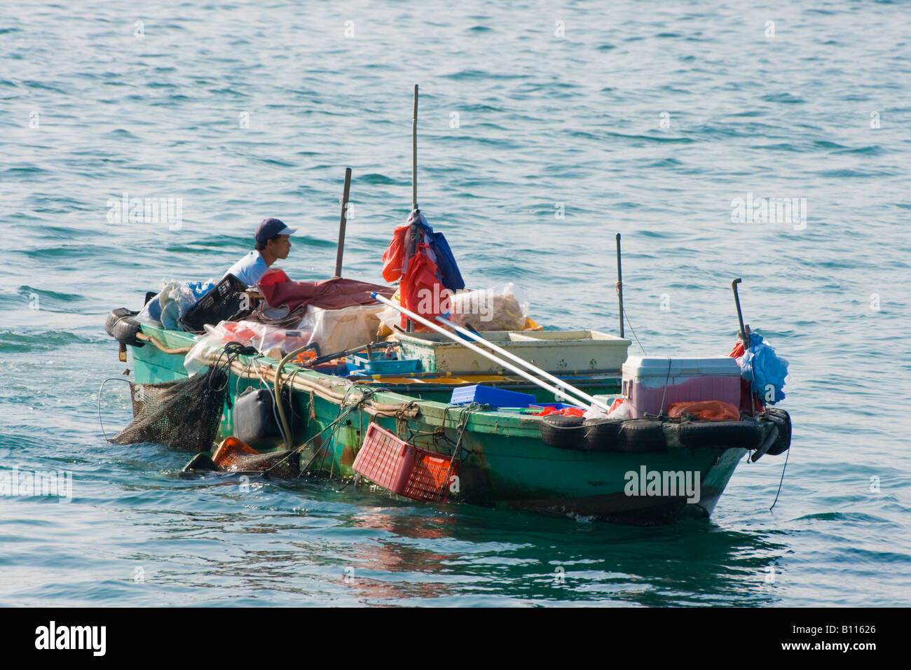 asia china hong kong Saikung new territories 2007 fish boats Stock Photo - Alamy