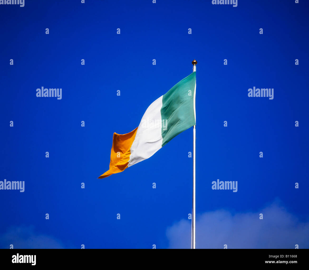 Ireland flag hi-res stock photography and images - Alamy