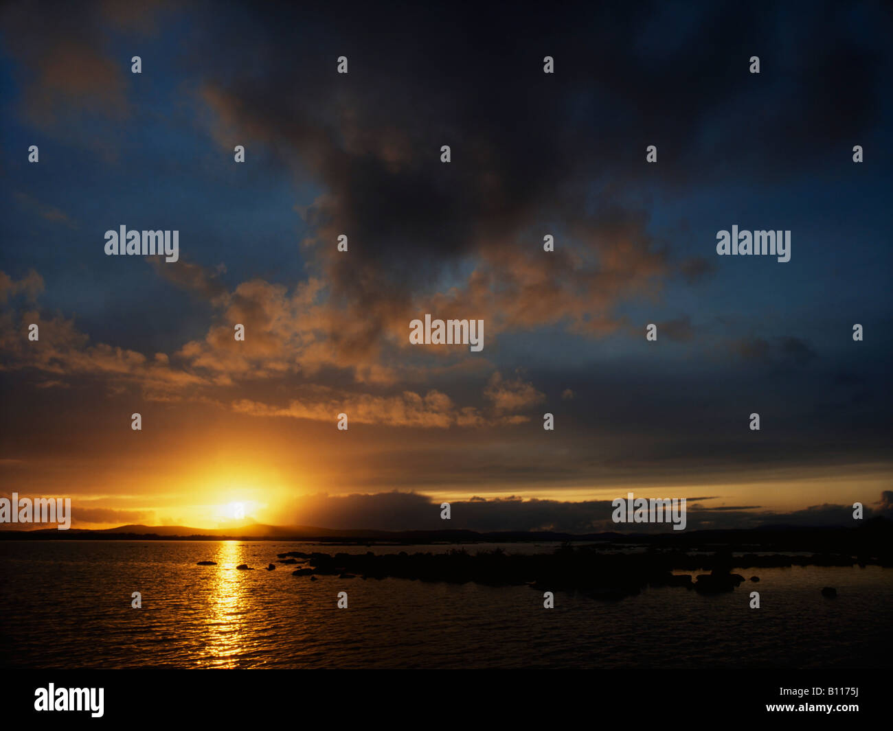 Corrib nature lake water hi-res stock photography and images - Alamy