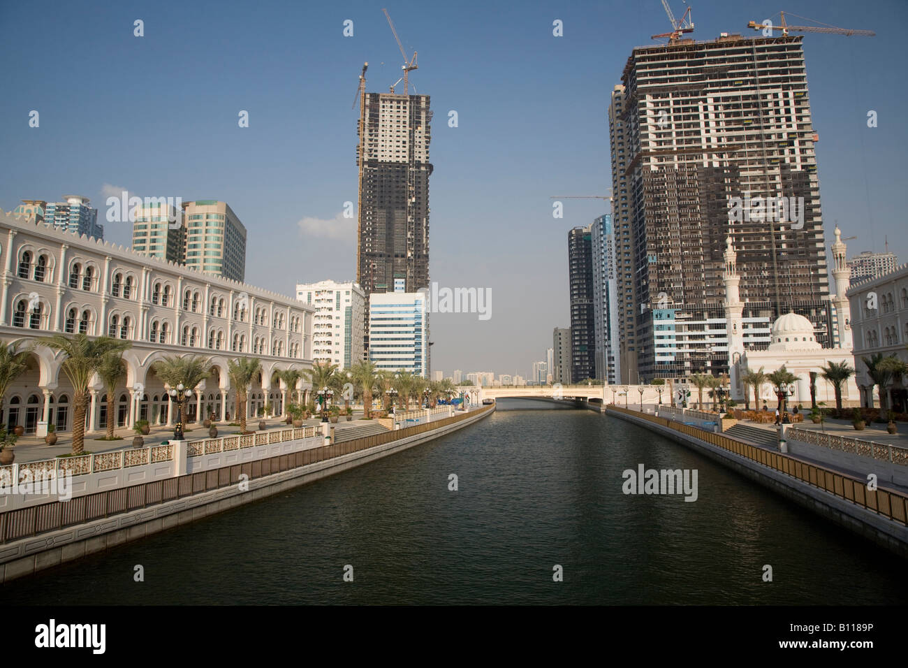 Al qasba canal sharjah united hi-res stock photography and images - Alamy