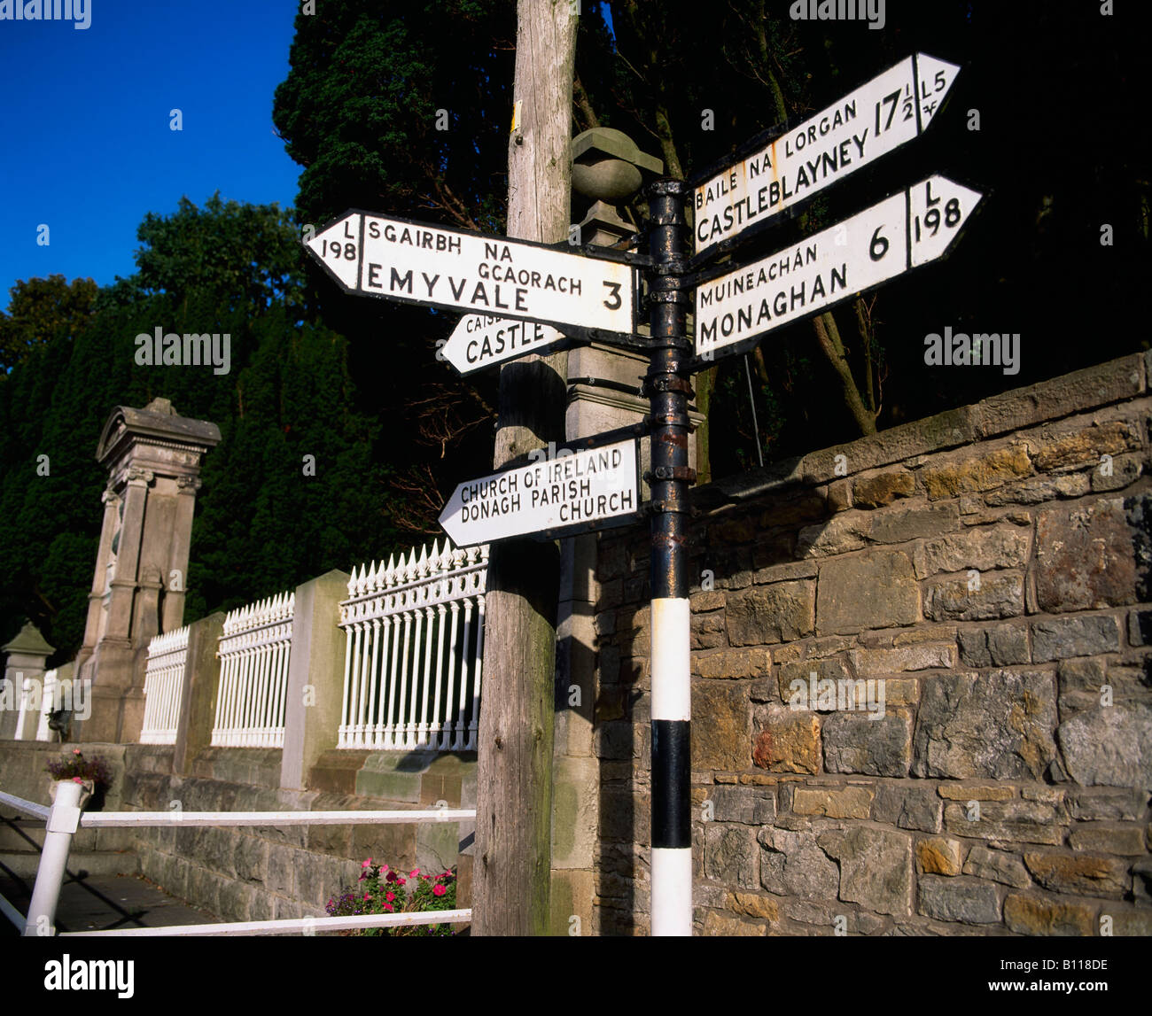 Signpost, Glashnegh, Co Monaghan, Ireland Stock Photo - Alamy