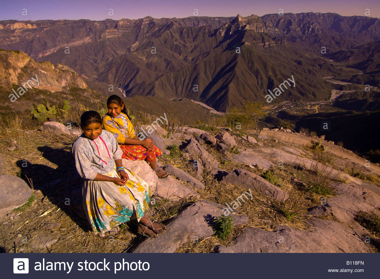 Tarahumara Indians Stock Photos & Tarahumara Indians Stock Images - Alamy