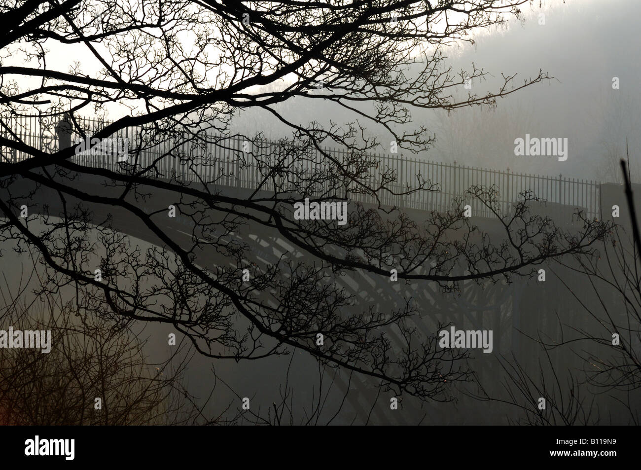 Winter mist at Ironbridge Stock Photo - Alamy