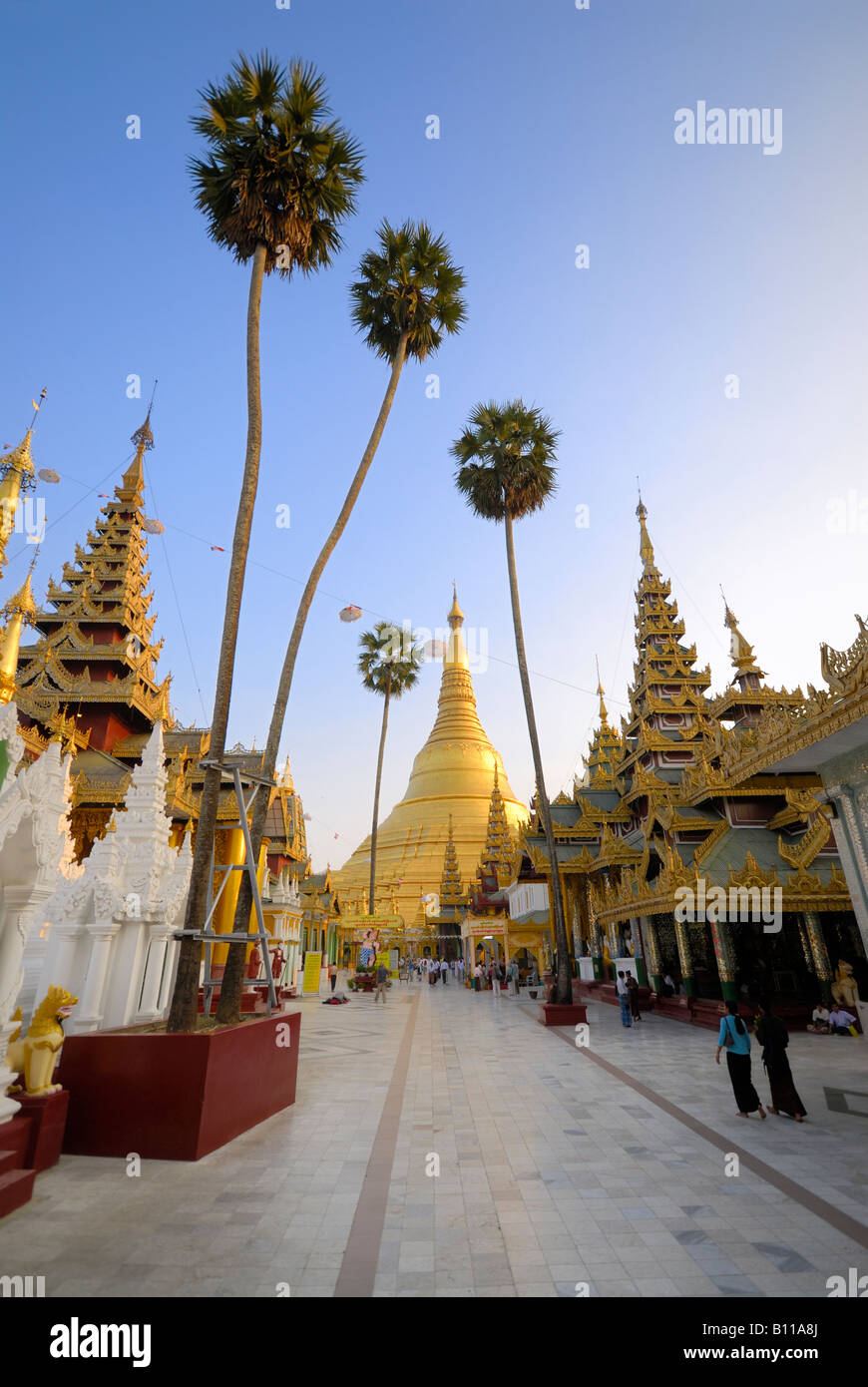 SHWEDAGON PAGODA one of the most famous buildings in Myanmar and Asia ...