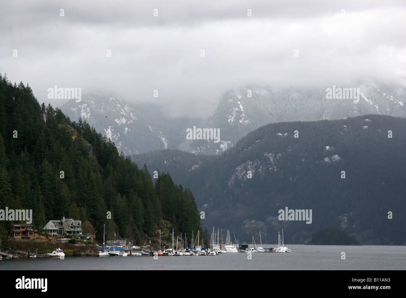 Deep cove village hi-res stock photography and images - Alamy